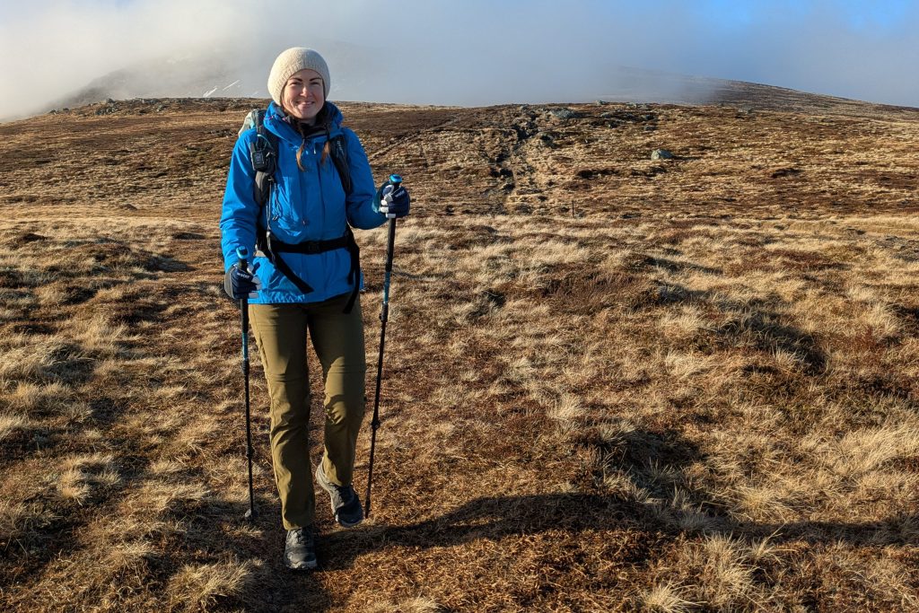 Walking Poles 101: Why They Matter & How to Use Them – Ciss Outdoors